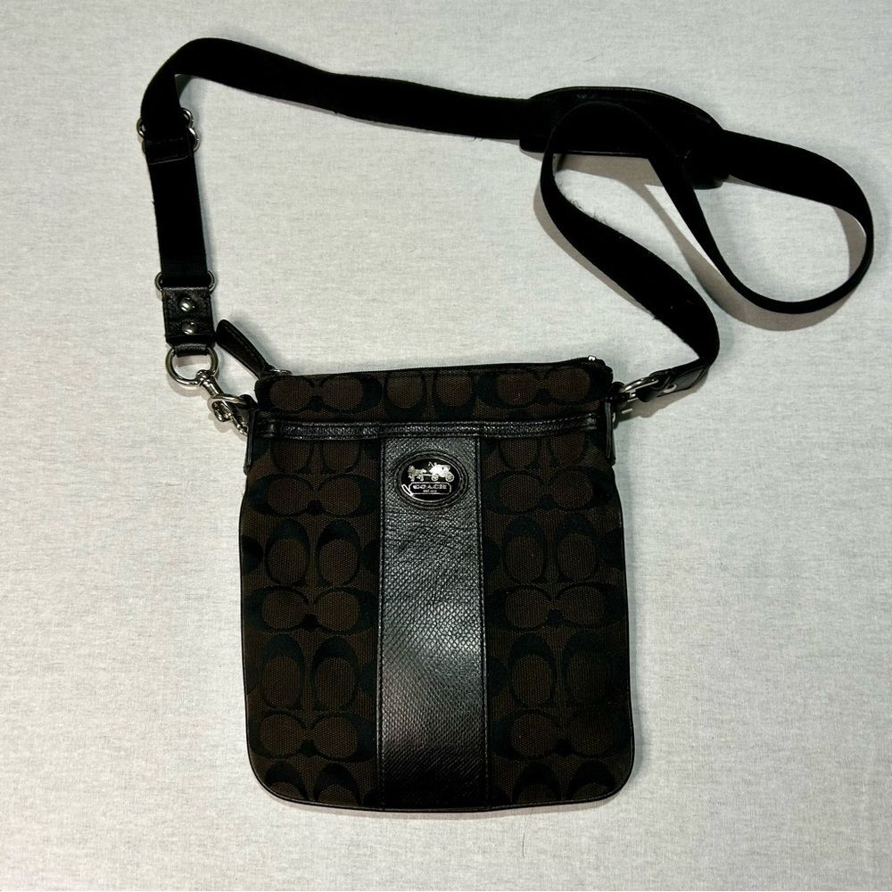 Coach Crossbody In Black On Black Signature Print, Cl… - Gem